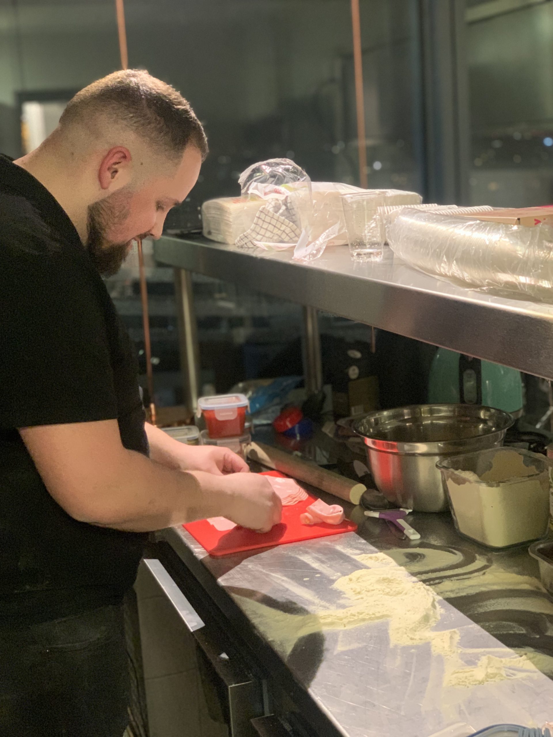 Me gusta · Besoin d'un traiteur Pizza ? Chef pizzaiolo à domicile